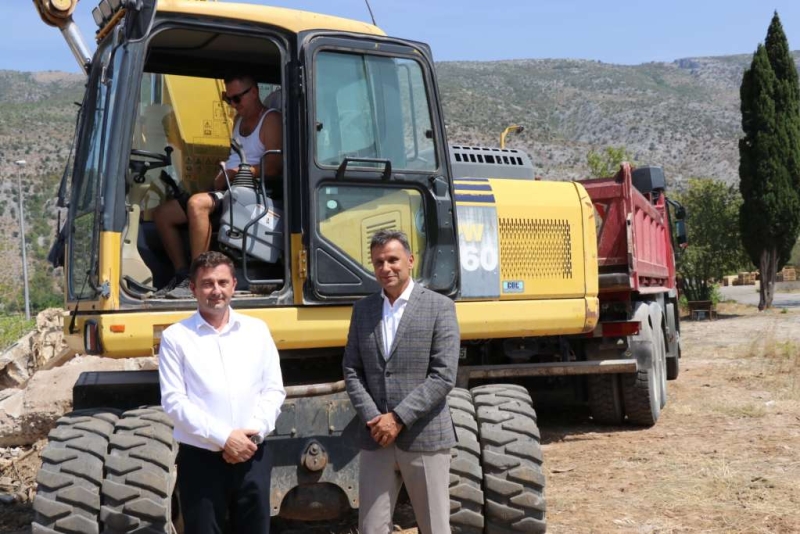 Grad Mostar: Intenzivno radimo na projektu izgradnje bazena