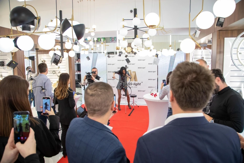 U Sarajevu otvoren ekskluzivni salon rasvjete MASS-light