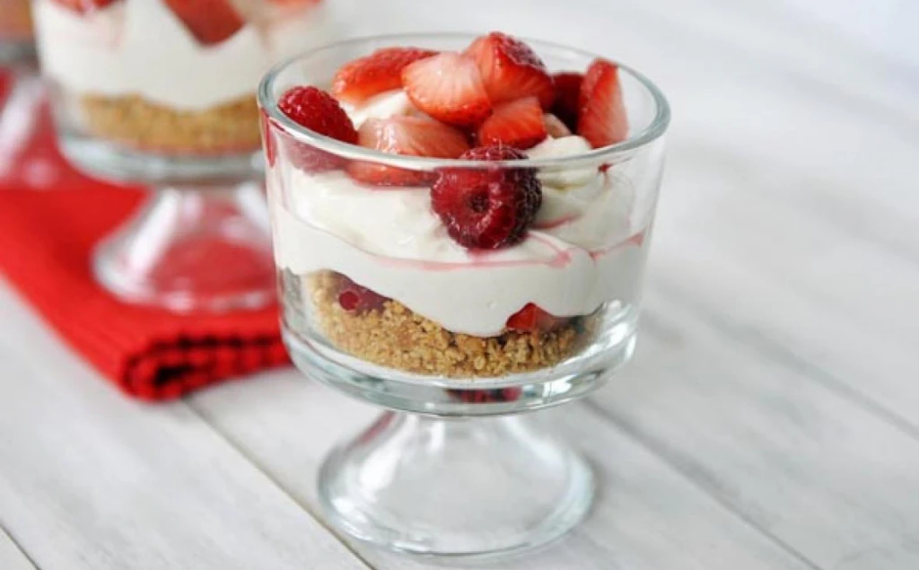 Ovaj brzi cheesecake možete napraviti i bez miksera i rerne