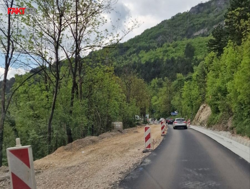 Zbog radova usporen saobraćaj na putu Jablanica - Mostar, gužve i na pojedinim graničnim prijelazima
