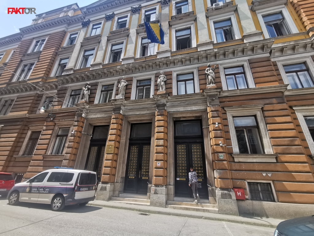 Potvrđena optužnica: Alen Pleh krvnički pretukao dvoje maloljetnika u ...