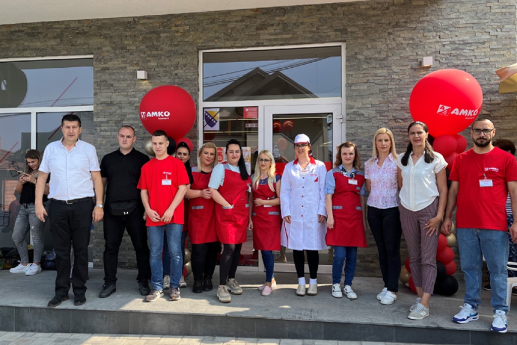 Amko komerc otvorio novi supermarket u naselju Sedrenik