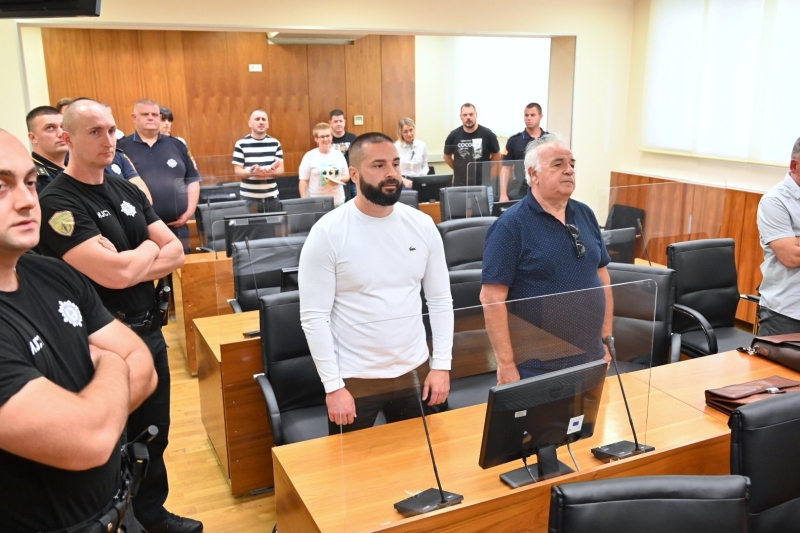 Siniša Šakić sa osmijehom dočekao presudu: Oslobođen optužbe za ...