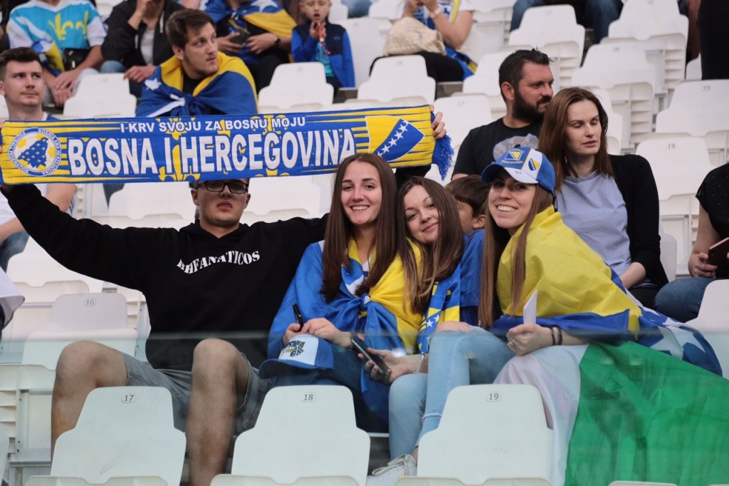 Himna BiH u Torinu: Navijači otpjevali "Jedna si jedina"