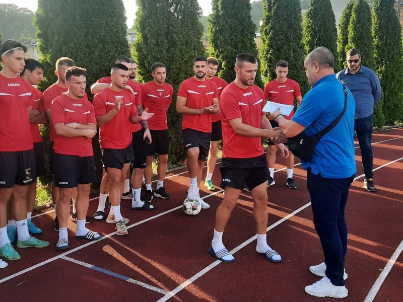 Na Tušnju muk: Ponavlja se "ljeto 2023", slijedi nova trakavica