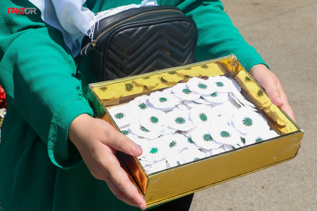 Idejni tvorac srebreničkog cvijeta je Udruženja Gračaničko keranje, a ...