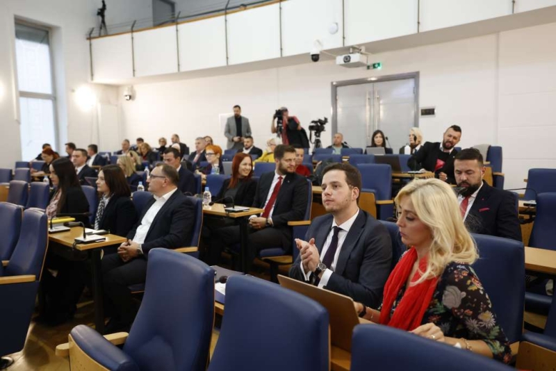 Propao projekt izrade socijalne karte u KS: Na "eskperte" potrošene ...