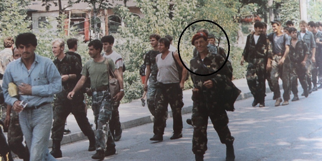 Kakanj se danas oprašta od Esada Kadrića Dede, legendarnog borca Armije ...