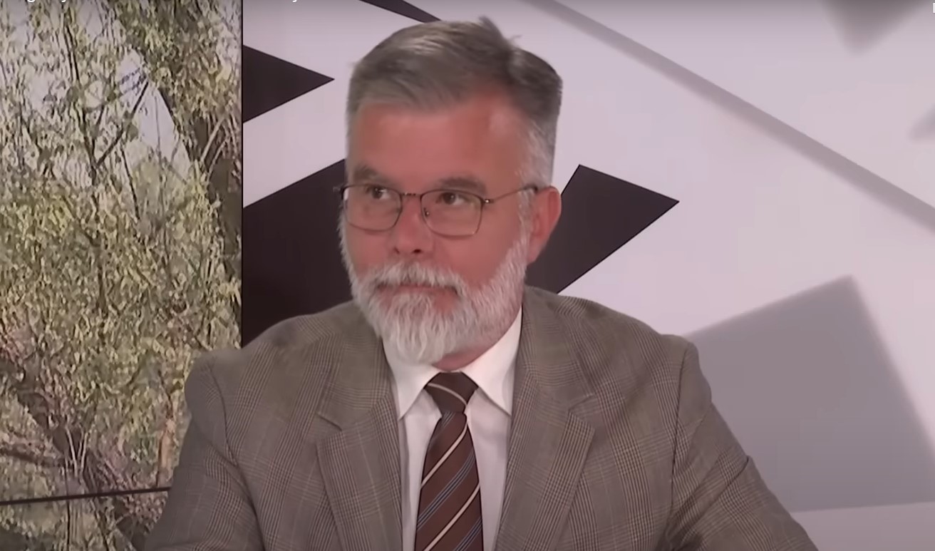 "Vrhunski" negator genocida u Srebrenici: Ko je Dejan Ristić, novi ...