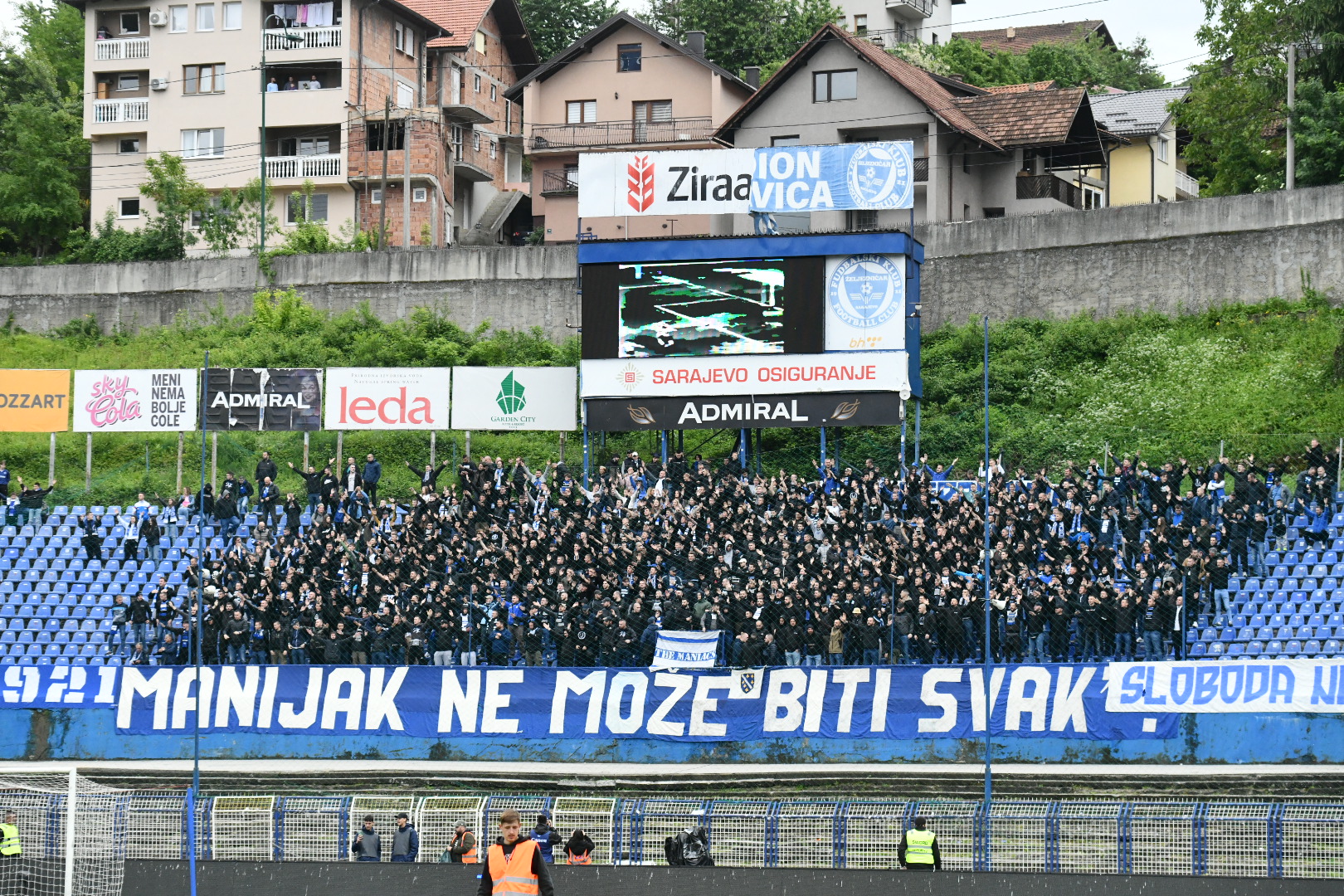 Manijaci: Puna Grbavica protiv Borca, do prvog mjesta stigli pljačkom ...