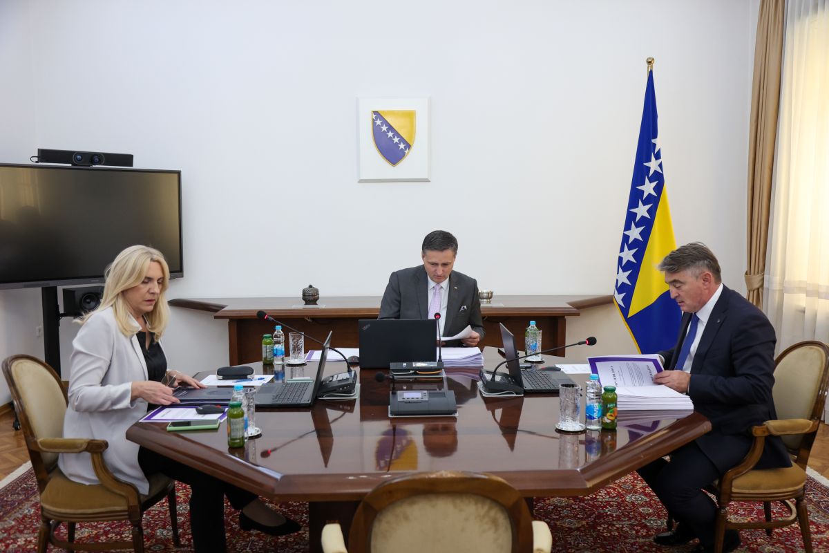 Održana 15. redovna sjednica Predsjedništva BiH