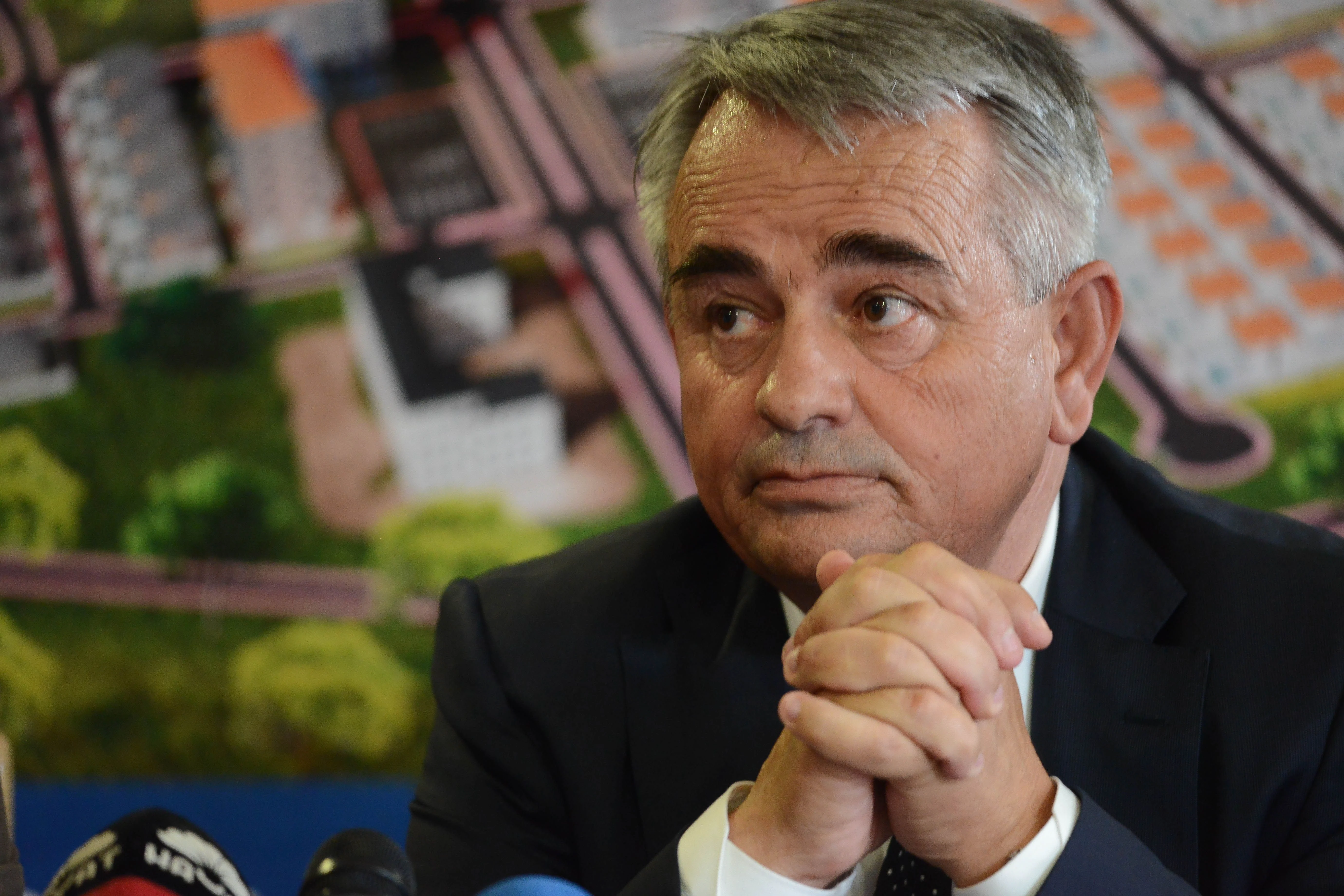 Političar koji je igrao u tri stranačka dresa SDA-ovom, SDP-ovom i SBiH ...