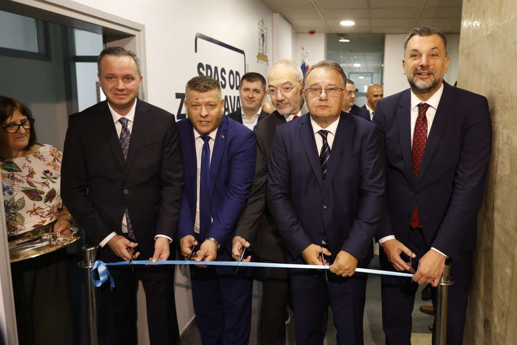 U Vladi FBiH otvoren novi savremeni Centar za digitalizaciju Arhiva ...