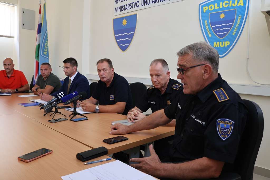 MUP HNK o pronalasku nestale djevojčice iz Konjica: Muškarac uhapšen u Mostaru priznao spolni ...