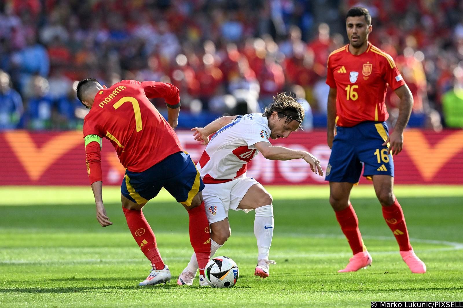 Gradonačelnik razljutio fudbalera: Mislio sam da bi mi mogli garantovati privatnost