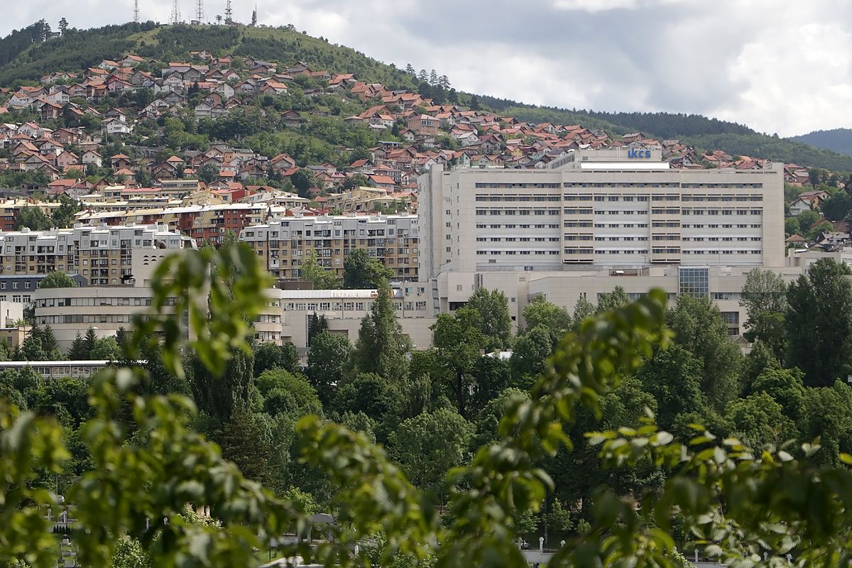 Iskustvo 85-godišnjeg pacijenta stopostotnog RVI: Danima zbog pregleda ...