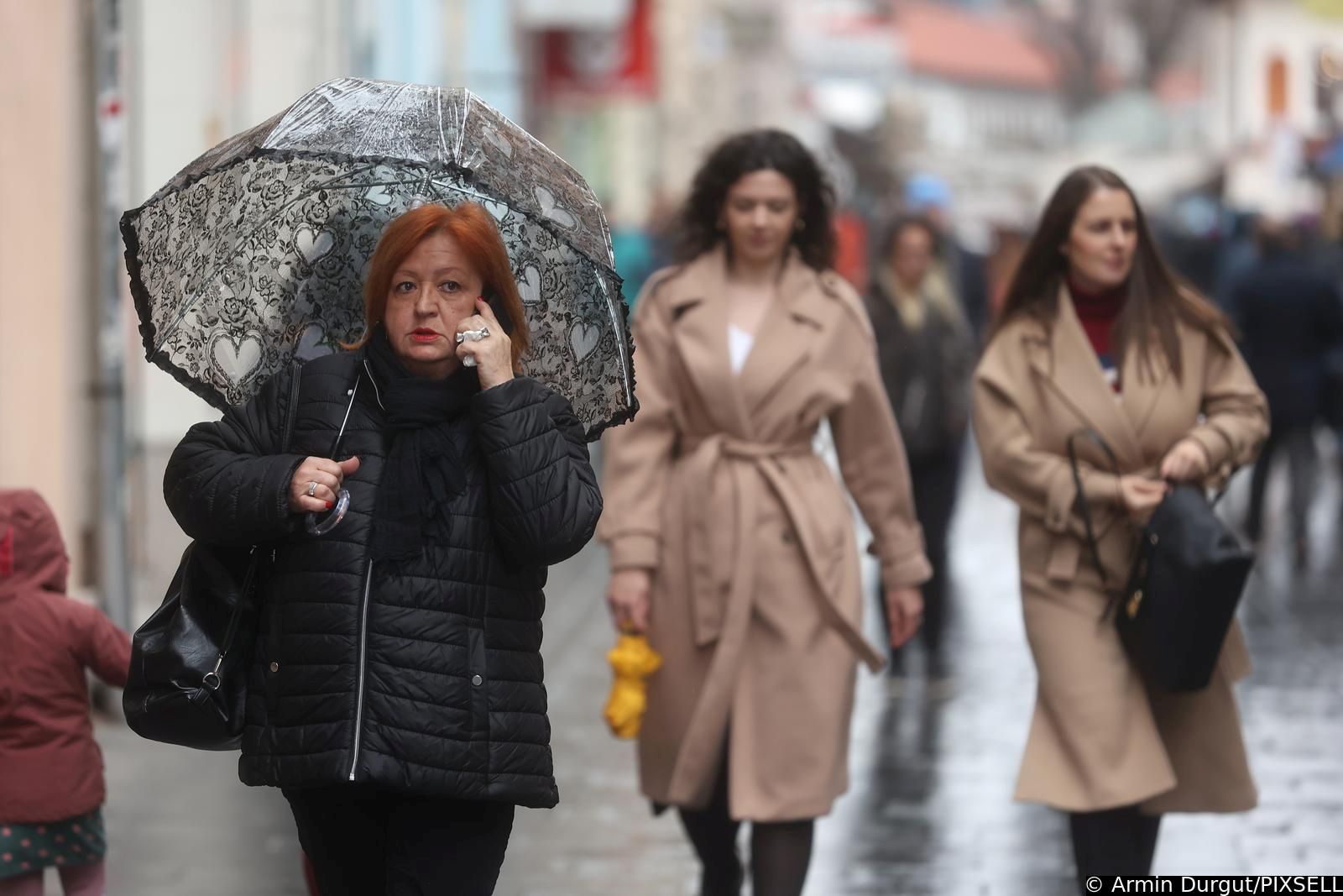 U BiH danas oblačno sa kišom, u višim područjima moguć i snijeg: Kakvo ...