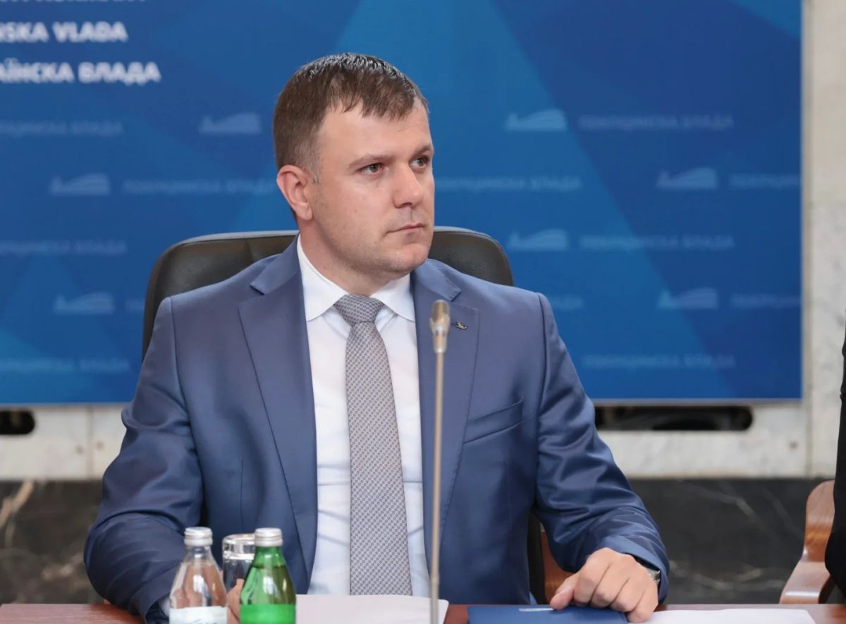 Mladi u Srbiji najviše vjeruju patrijarhu i Huseinu