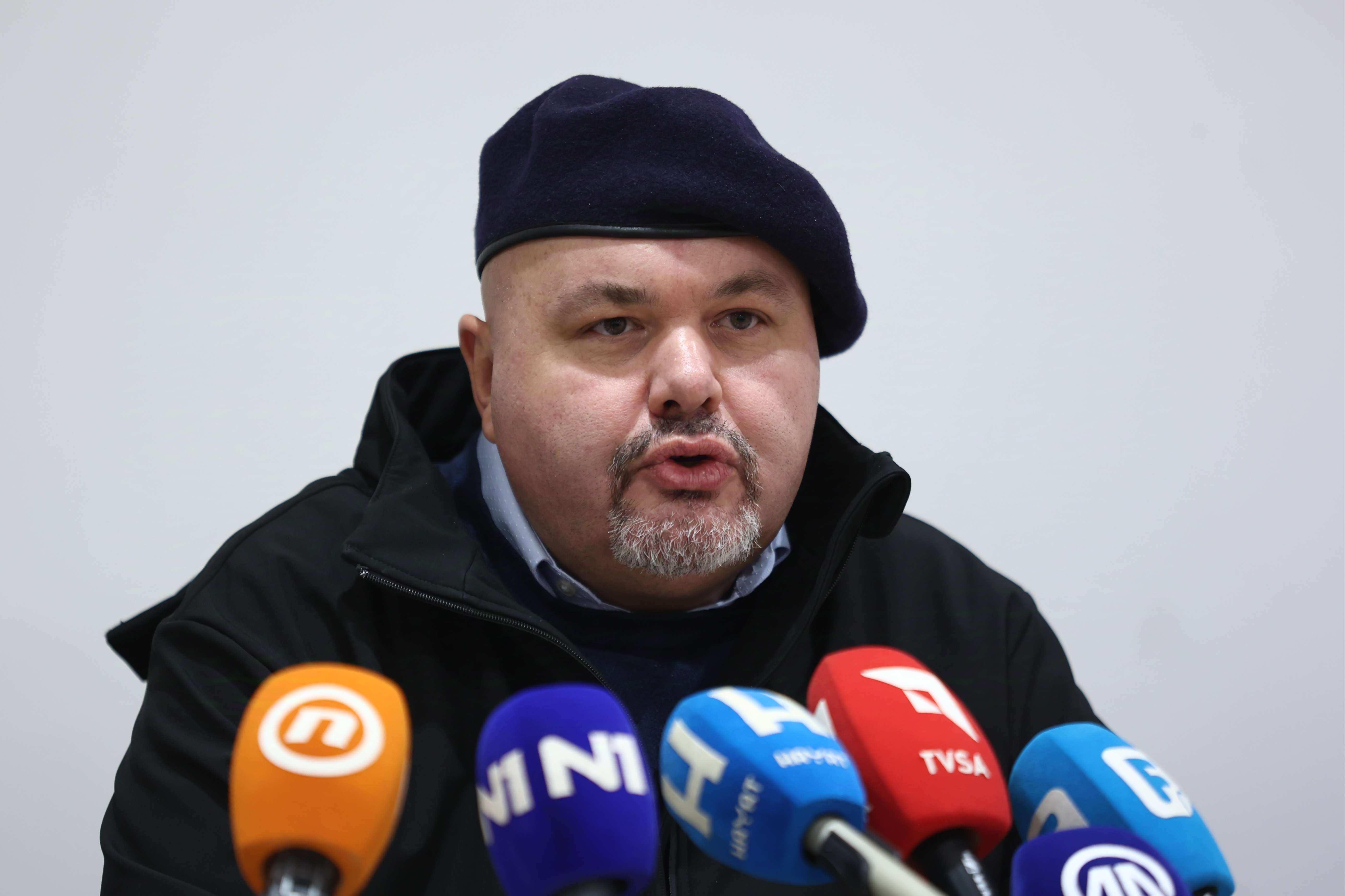 Sivro od Vlade KS ponovo traži da zabrani upotrebu mobitela u školama