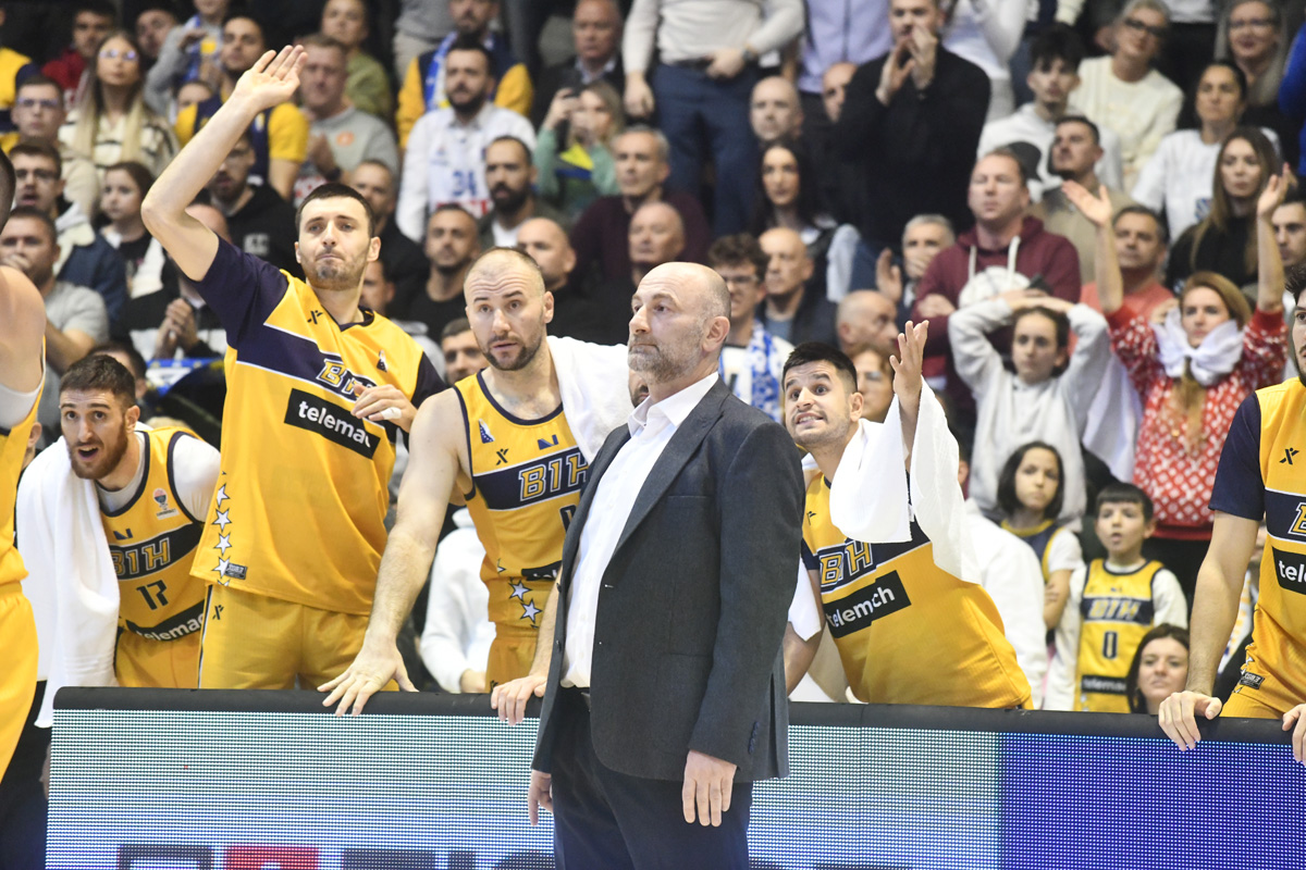 Adis Bećiragić pozvao Amerikanca, ali i igrača kojem je FIBA zabranila ...
