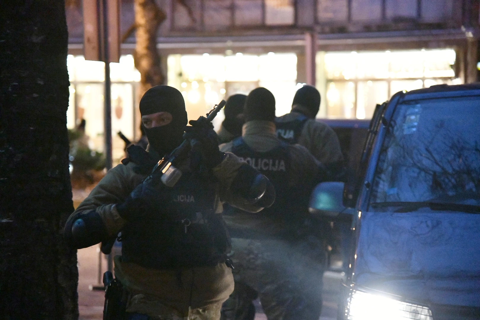 Velika policijska akcija u Sarajevu: Hapse se povezani s likvidacijom u Sloveniji