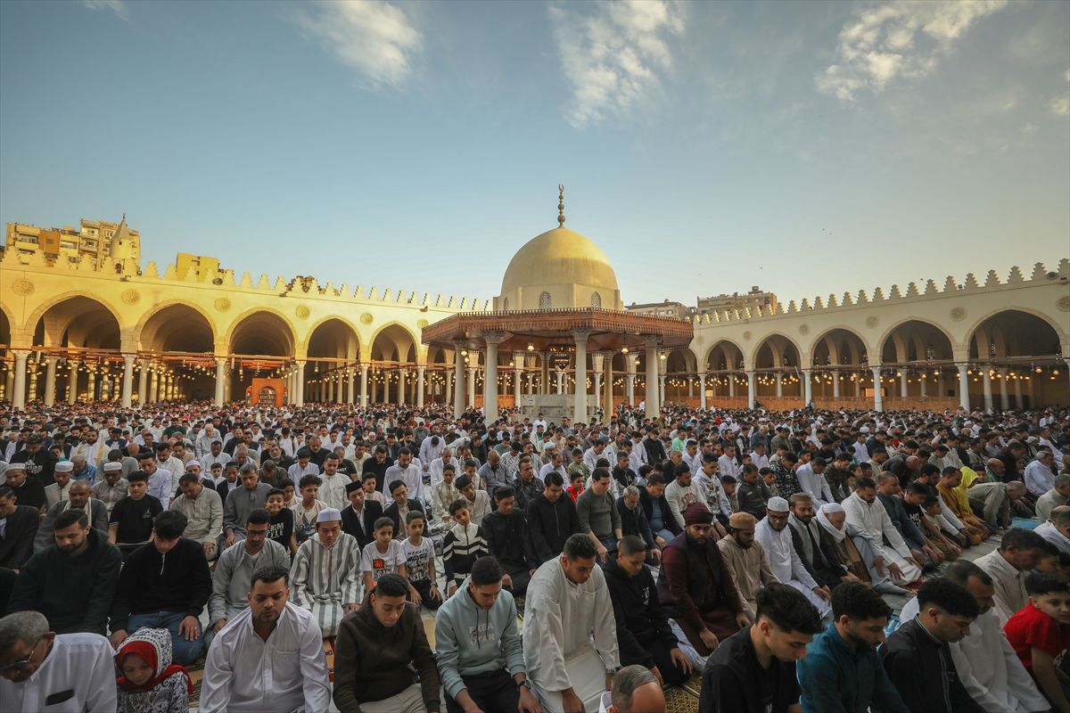 Muslimani u nekim zemljama danas dočekali Ramazanski bajram
