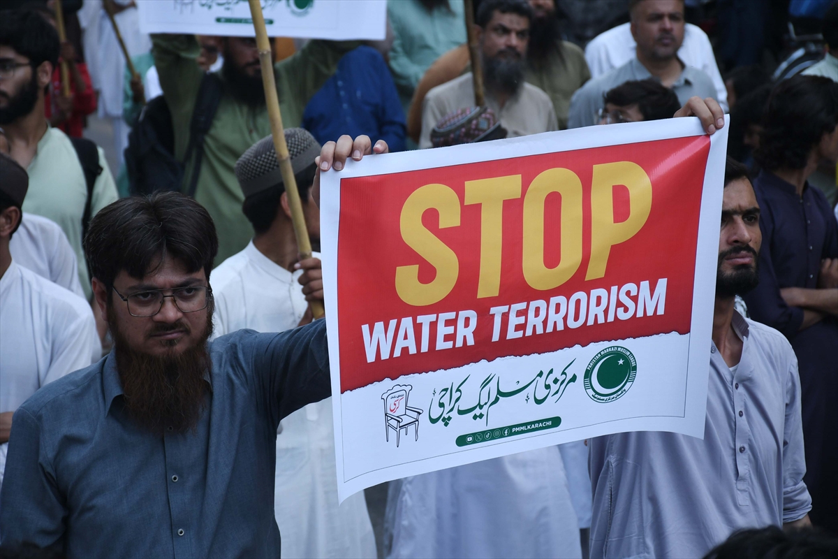 Indija i Pakistan na rubu sukoba: Islamabad upozorio da zaustavljanje ...