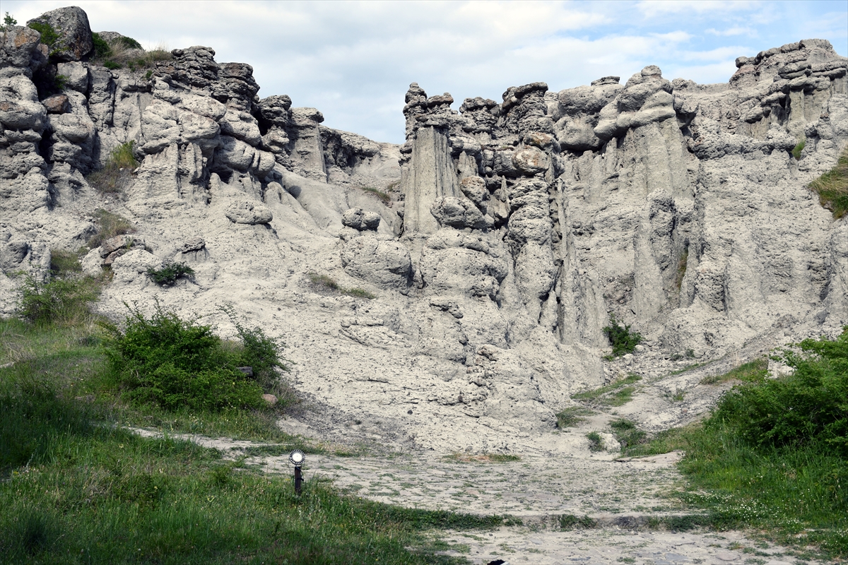"Skamenjena svadba" u Sjevernoj Makedoniji remek-djelo prirode i ...
