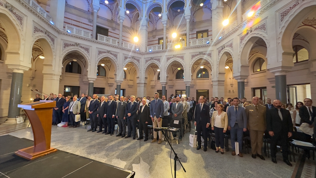 U Sarajevu otvorena međunarodna konferencija o genocidu: Srebrenica ...