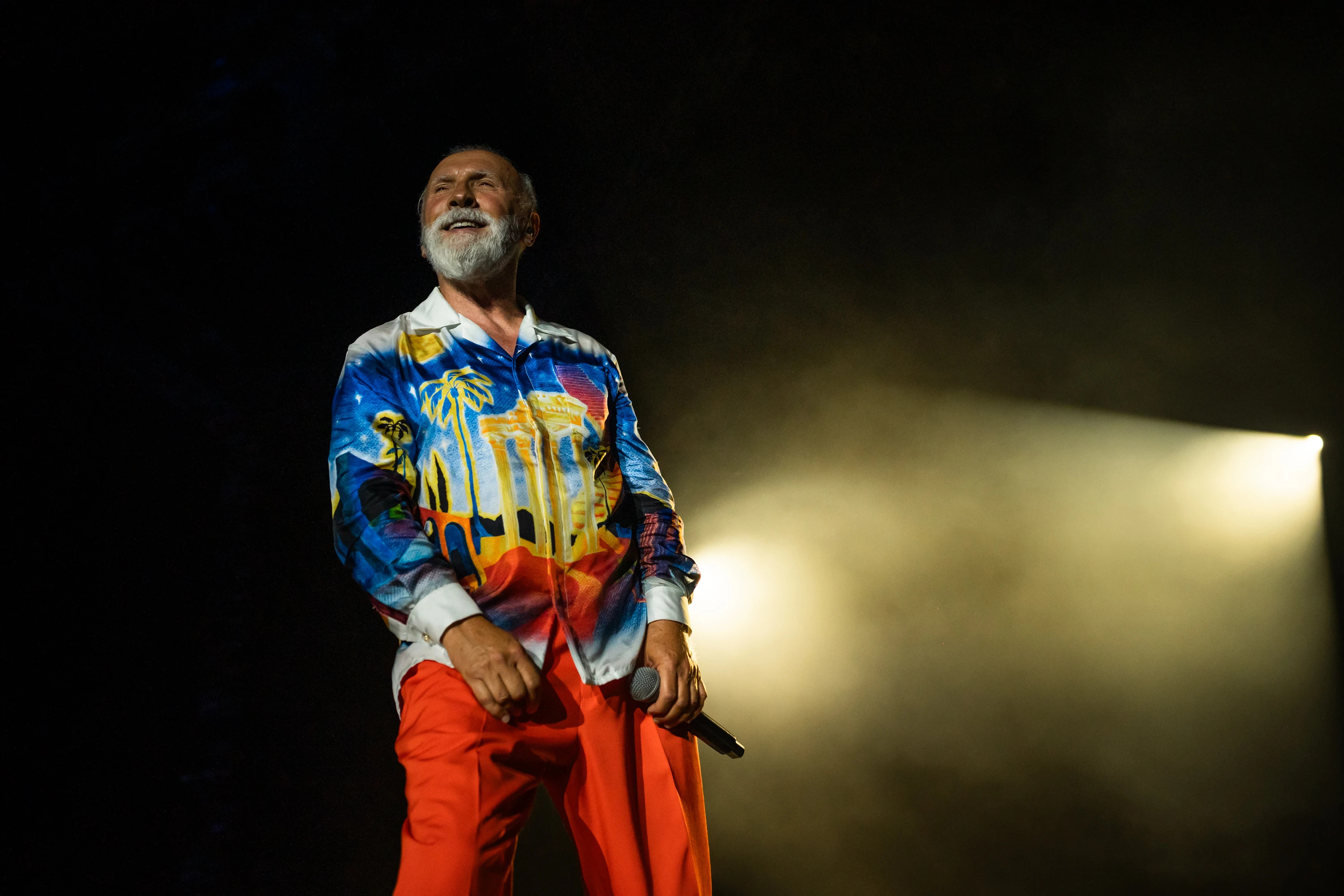 Dino Merlin ispisao muzičku historiju Niša najposjećenijim koncertom na ...