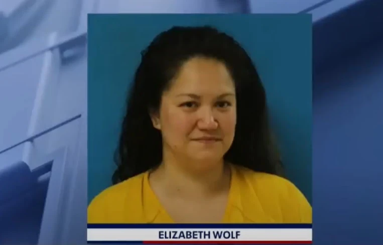 Žena iz Teksasa osuđena na pet godina zatvora zbog pokušaja utapanja trogodišnje muslimanke