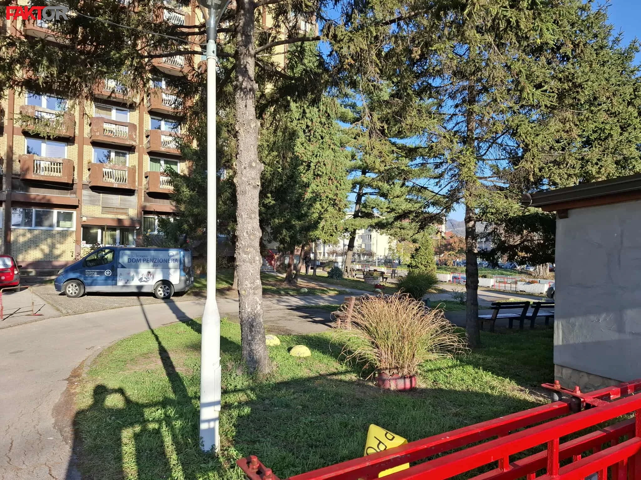 Uviđaj u Domu penzionera u Tuzli bit će nastavljen i danas, u toku ...