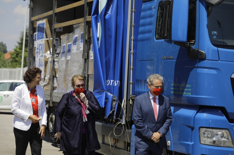 EU donirao BiH medicinsku opremu: U pošiljci i 28 visokokvalitetnih respiratora